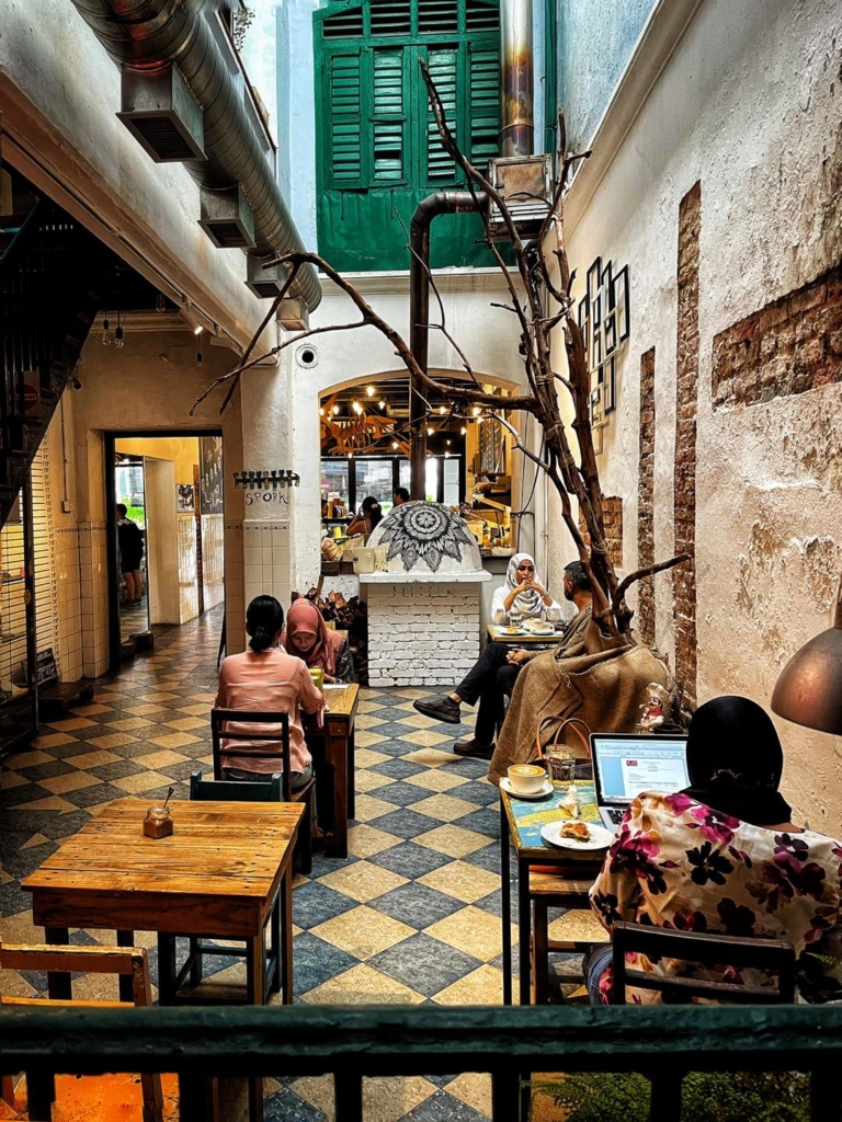 Top 10 Must-Visit Cafe in Georgetown Penang (2024)