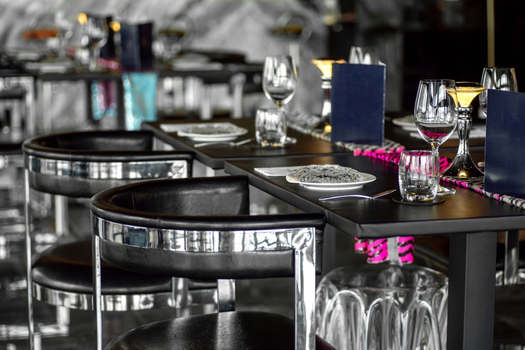 Top 8 Restaurants for Group Fine Dining Experiences